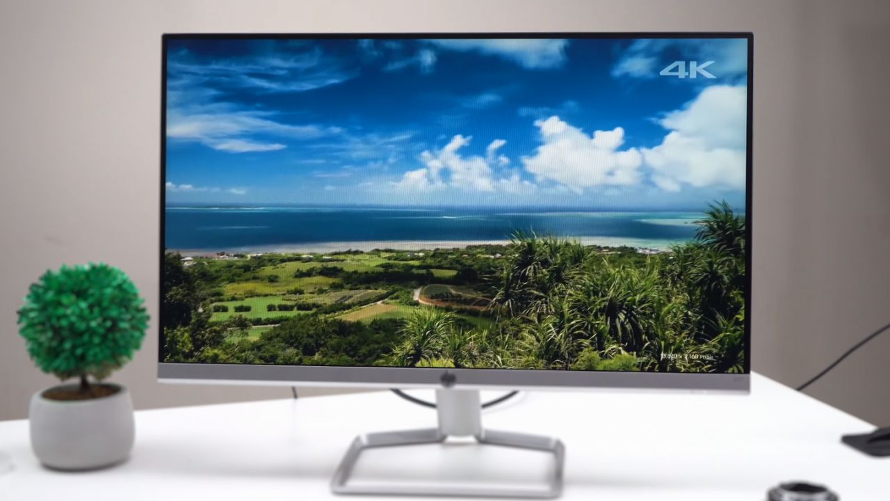 7 Best Computer Monitor for Poor Eyesight in 2025 – Monitors Hype