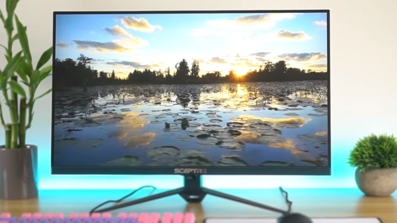 7 Best Computer Monitor for Poor Eyesight in 2025 – Monitors Hype